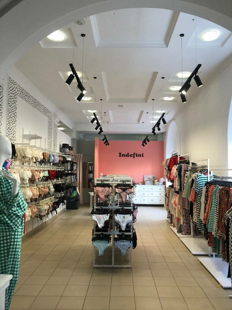 i̇ç giyim ve mayo mağazası Indefini, Yekaterinburg, foto