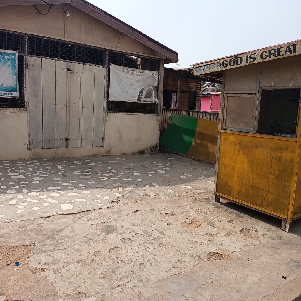 Dini dernekler New Day Charismatic Church, Dünya, foto