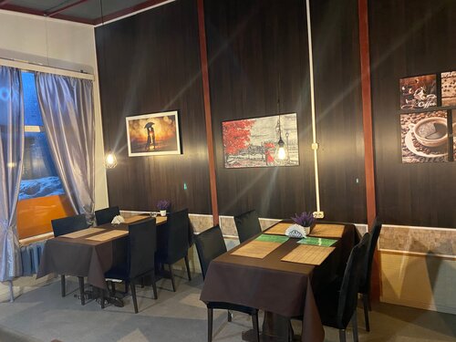 Kafe Dalnoboyshik, Tulskaya oblastı, foto
