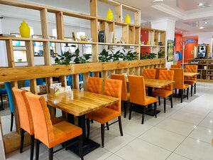 4 Cheeses (Sovetskiy Avenue No:78, Cherepovets), kafe  Cherepovets'ten