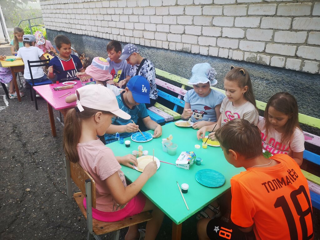 Sanat okulları Центр Детского Творчества, Stavropolski krayı, foto