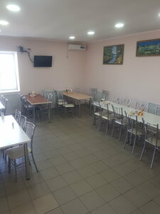 Халол (Dorozhnaya ulitsa No:5, selo Bolshaya Chernigovka), kafe  Samarskaya oblastından