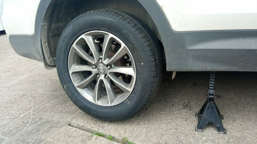 Otomobil servisi AvtoTekhPomoshch, Soçi, foto