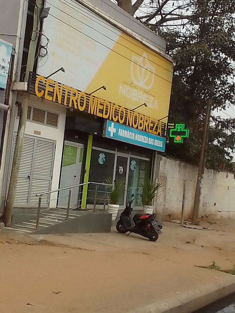 Eczaneler Farmácia Nobreza das Ideias 3, Loanda, foto
