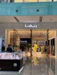 Sana Osmani (Dubai Mall, Downtown Dubai, Dubai), giyim mağazası  Dubai'den