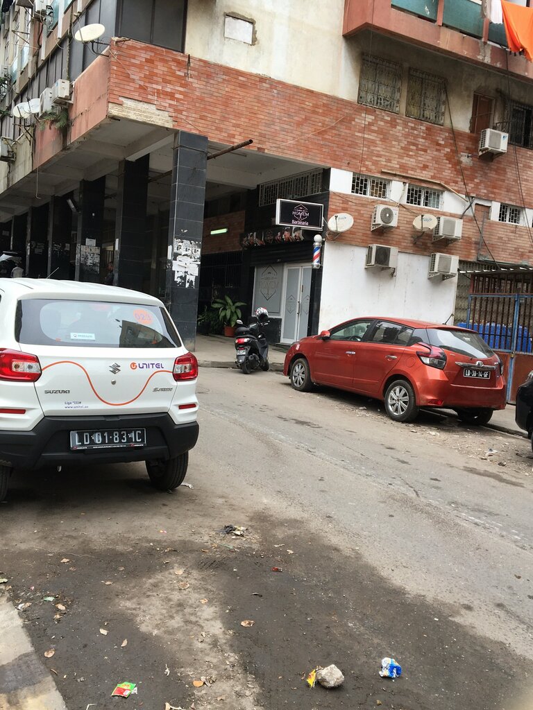 Kuaförler Clínica do Homem, Loanda, foto