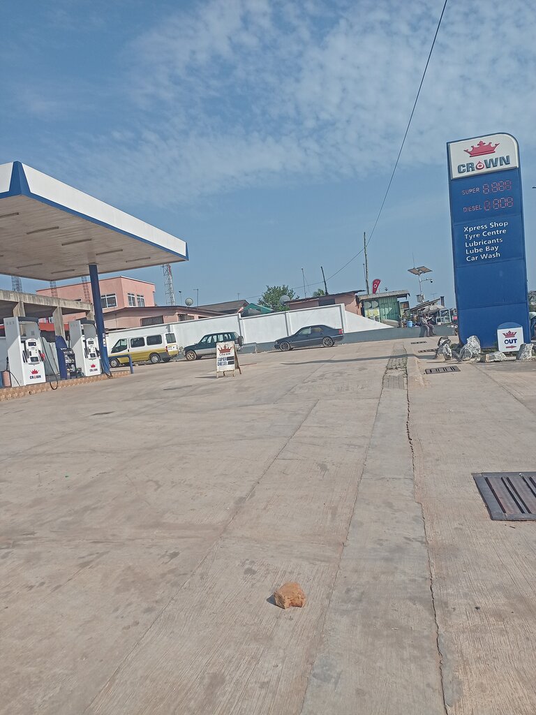 Benzin istasyonu Crown Filling Station, Dünya, foto
