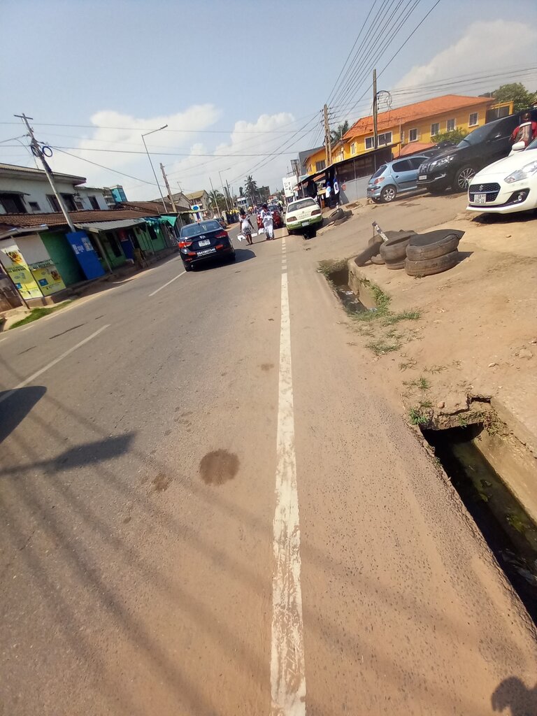 Eczaneler Rag Lineker Pharmacy, Akra, foto