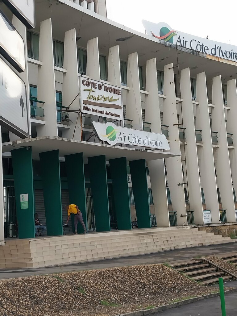 Devlet kurumları ve bakanlıklar National Tourism, Abican, foto