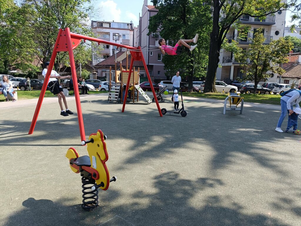 Oyun alanı Playground, Belgrad, foto