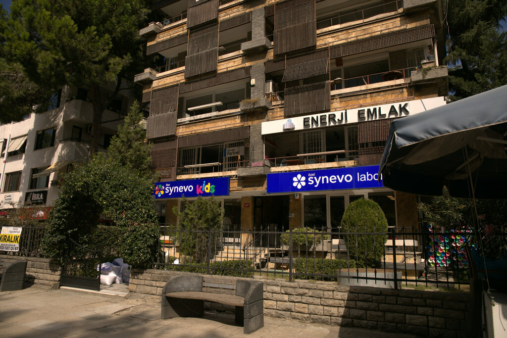 Tıbbi laboratuvarlar Synevo Laboratuvarları Feneryolu Şubesi, İstanbul, foto