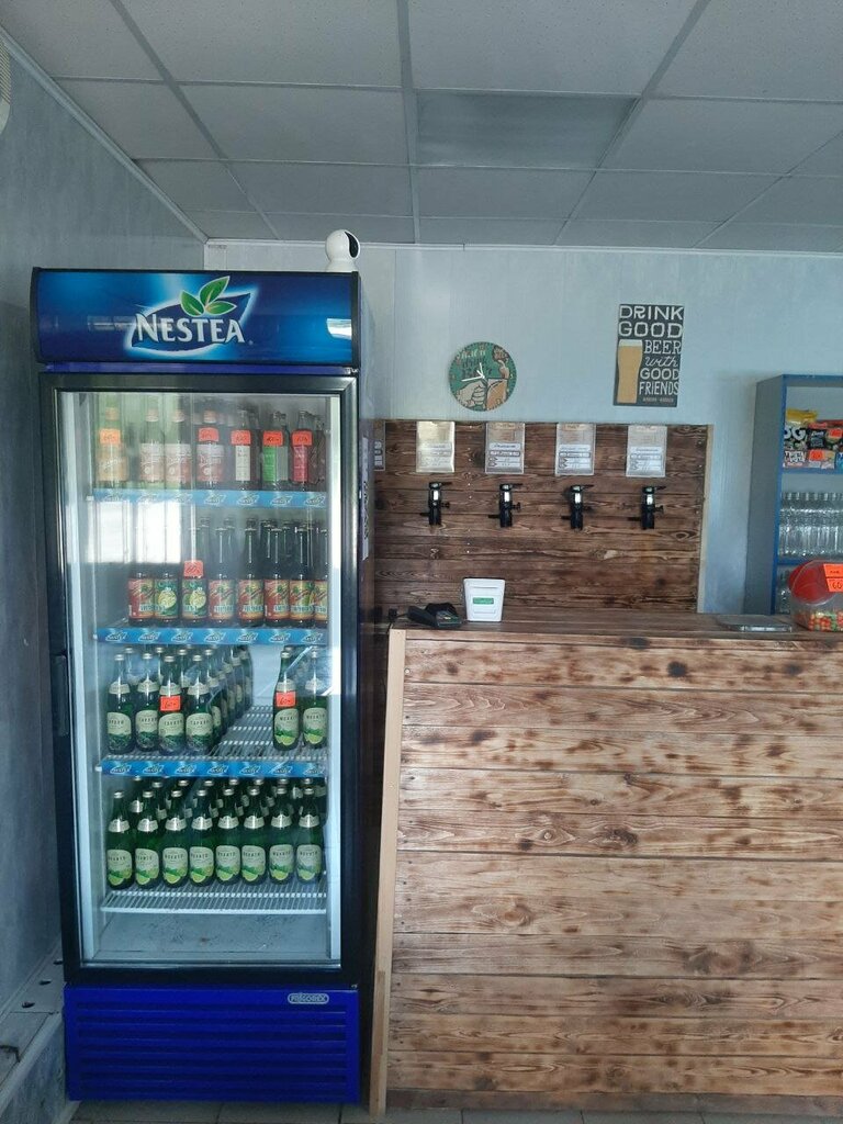 Bira dükkanı Point. Beer, Vologodskaya oblastı, foto