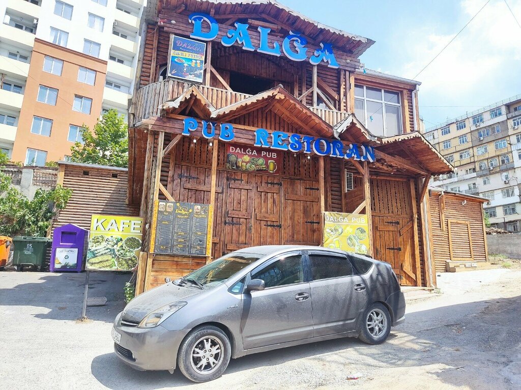 Bar Dalga pub restoran, Bakü, foto