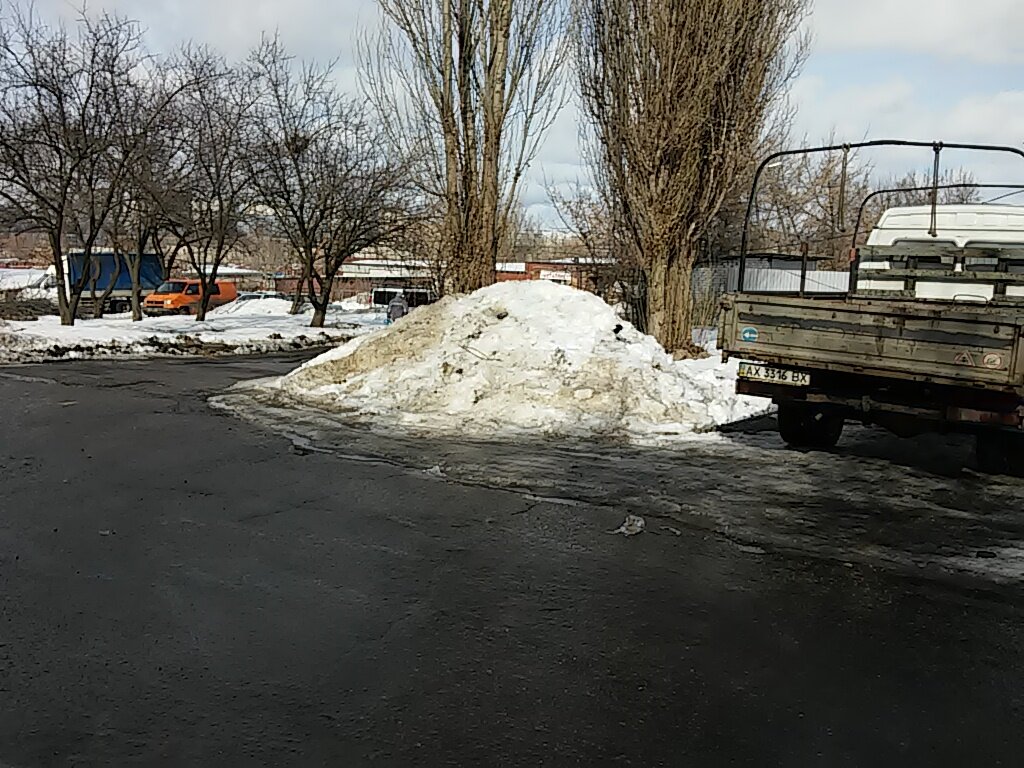 Garajlar Garazhny kooperativ Metallist, Harkiv, foto