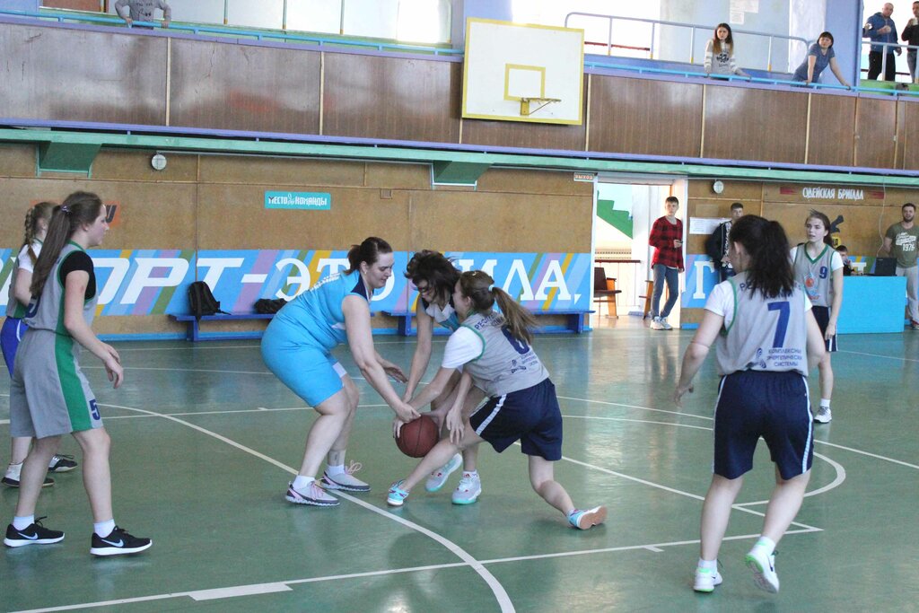 Çok amaçlı spor tesisleri Yunost, Inta, foto