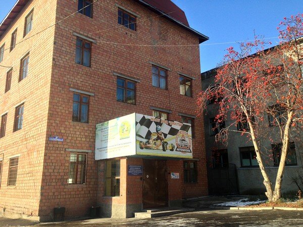 Sürücü kursları Maou DOD DYuSTSh Formula bezopasnosti, Bratsk, foto