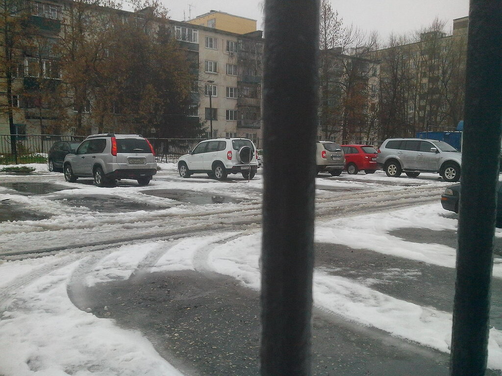 Otoparklar Avtostoyanka Mechta plyus, Penza, foto