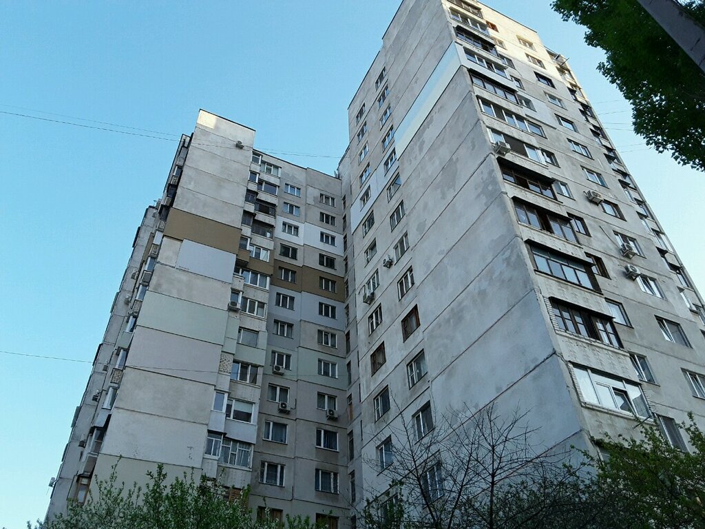 Konut blokları ЖК Родник-9, Harkiv, foto