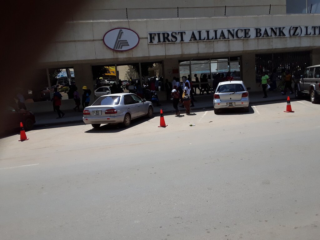 Banka First Alliance Bank, Lusaka, foto