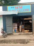 Mm (Brazzaville, Commune de Makélékélé), yapı mağazası  Brazzaville'den