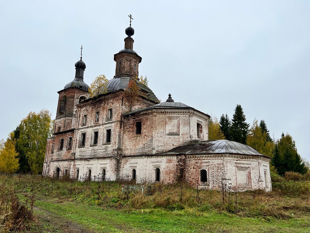 Ortodoks kiliseleri Tserkov Georgiya Pobedonostsa V Permogorye, Arhangelskaya oblastı, foto