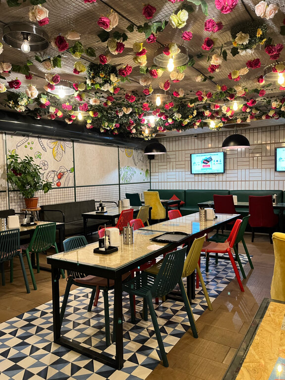 Restoran Dough Place, Bişkek, foto