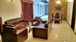 Elegance Services Guest House (Province of Sindh, Karachi, Defence Housing Authority, Sehar Commercial 1 Lane), otel  Karaçi'den