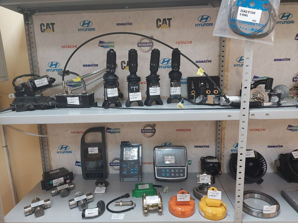 Otomobil yedek parçaları Pax, Novosibirsk, foto