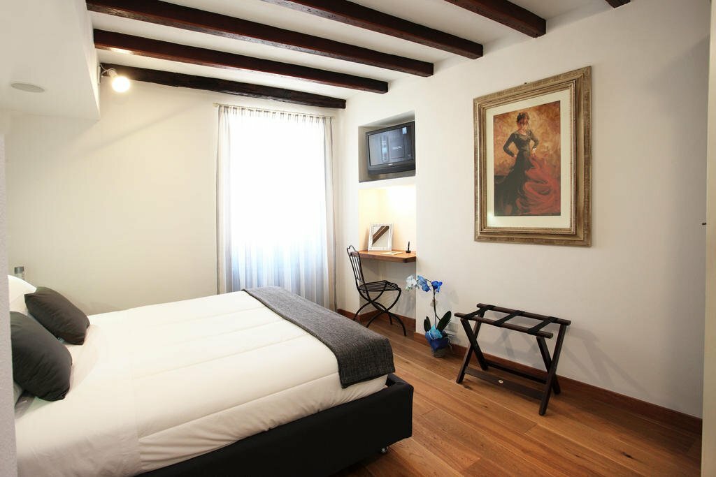 Otel Nonno Toni, Ligurya, foto