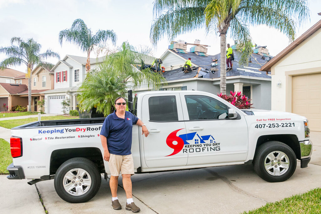 Boya ekipmanları Keeping You Dry Roofing, Orlando, foto