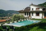 Villa Almana (Lombardy, Provincia di Como, Cernobbio, Via Colonna, 12), otel  Lombardiya'dan