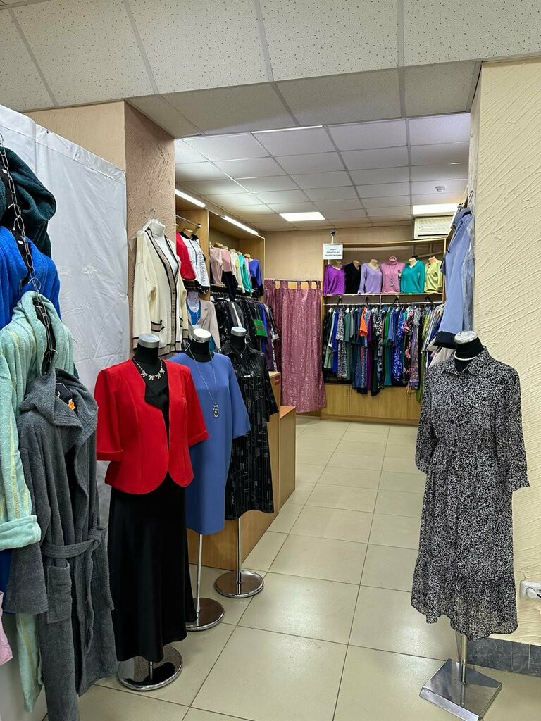 Giyim mağazası Women's clothing department, Petropavl (Petropavlovsk), foto