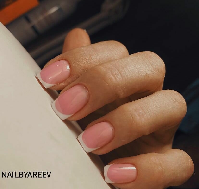 Manikür-pedikür Agayeva Nails & Brows Studio, Kudrovo, foto