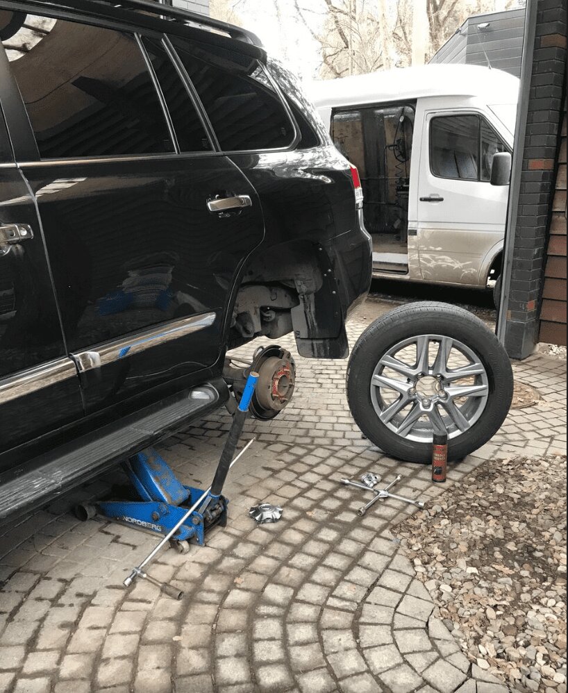 Oto lastik tamiri Выездной ШиноМонтаж, Krasnogorsk, foto