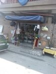 Mini quincaillerie Éloge (Brazzaville, Commune de Poto-Poto, Rue Mbochi), banyo ve klozet mağazaları  Brazzaville'den