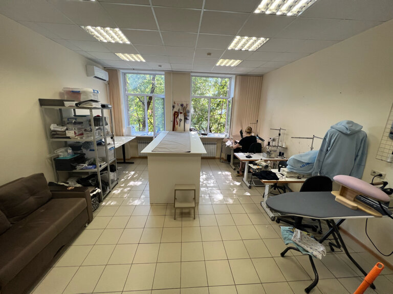 Kıyafet tamiri Кардамон, Moskova, foto