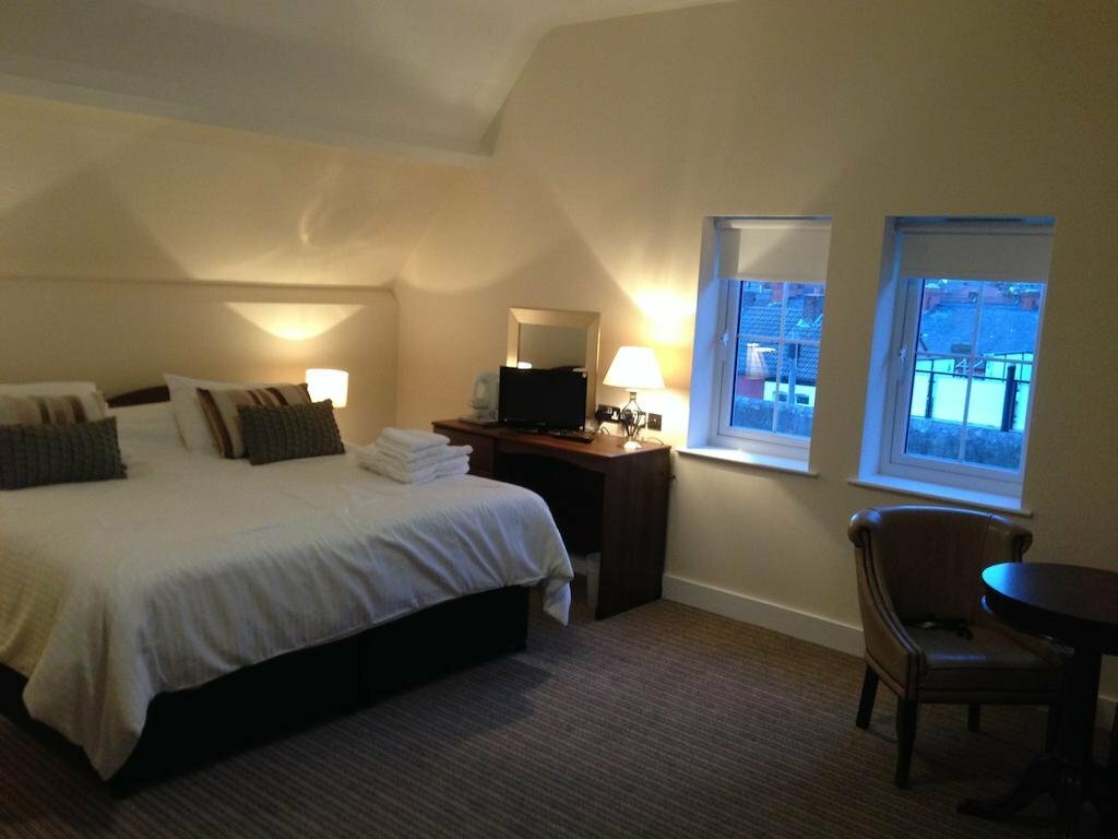 Otel Dukes Bar & Grill And The Wellington Hotel, İngiltere, foto