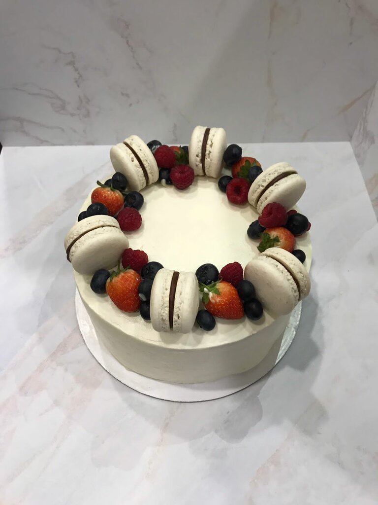 Özel pasta siparişi Sladkii zayc, Saint‑Petersburg, foto