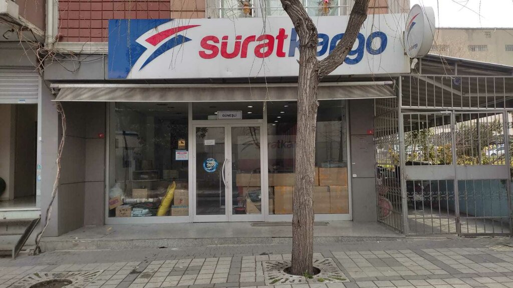 Kurye hizmetleri Sürat Kargo Güneşli Şubesi, İstanbul, foto