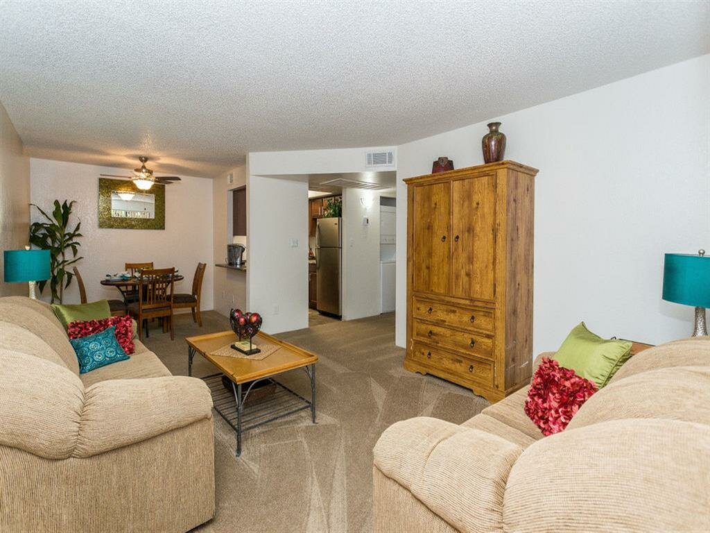 Emlak ofisi Butterfield Apartments, Flagstaff, foto