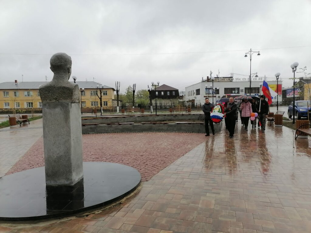 Anıt, heykel Бюст Героя Советского Союза А.В. Беседина, Gorohovets, foto