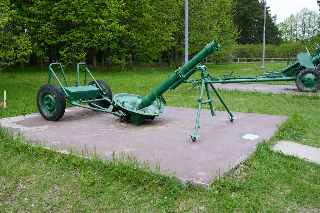 Teknoloji anıtı 120-мм миномёт образца 1938 года, Protvino, foto
