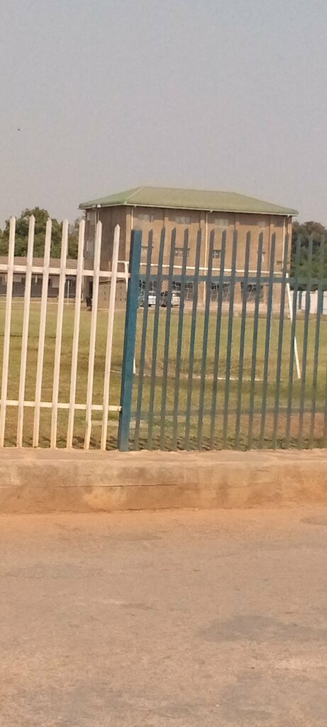 Ortaokul Don Gordon school, Lusaka, foto