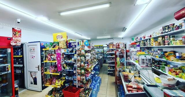 Market Tandau, Atırav, foto