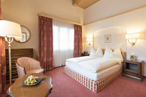 Hotel Vereina (Graubünden, Prättigau/Davos, Landstrasse), otel