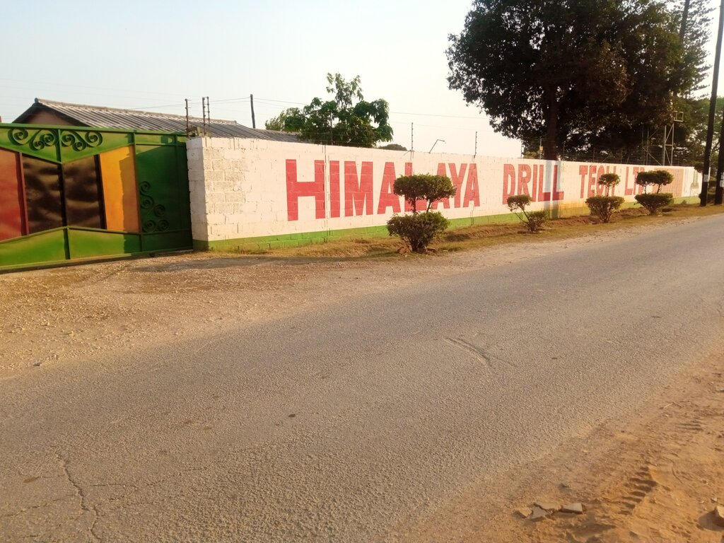 Kamu hizmet şirketi Himalaya Drilling Tech, Lusaka, foto