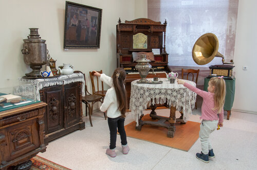 Müzeler ve sanat galerileri Ramenskiy Historical and Art Museum, Ramenskoye, foto