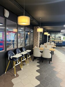Семейное кафе (Korolyov, Yubileyniy Microdistrict, M.K. Tikhonravova Street, 30А), cafe  Koroliov'dan