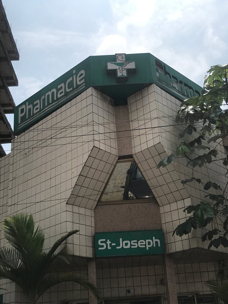 Eczaneler Pharmacie St. Joseph, Abican, foto