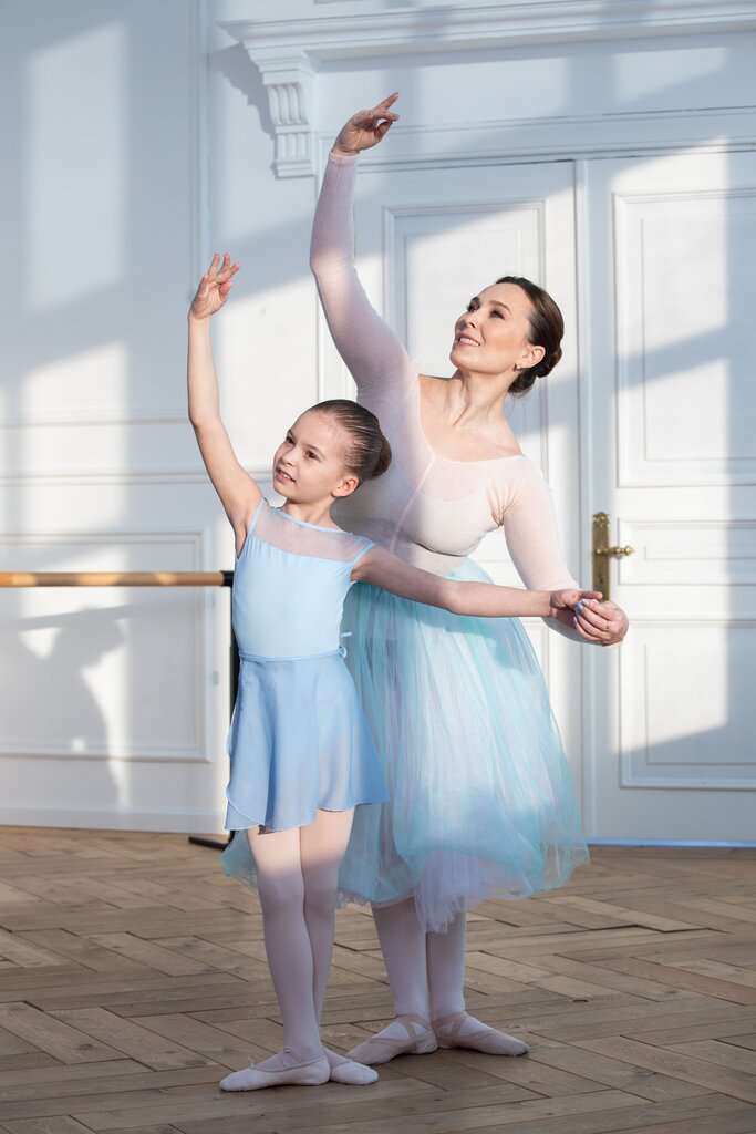 Dans okulları Академия балета Марии Бабкиной, Yekaterinburg, foto